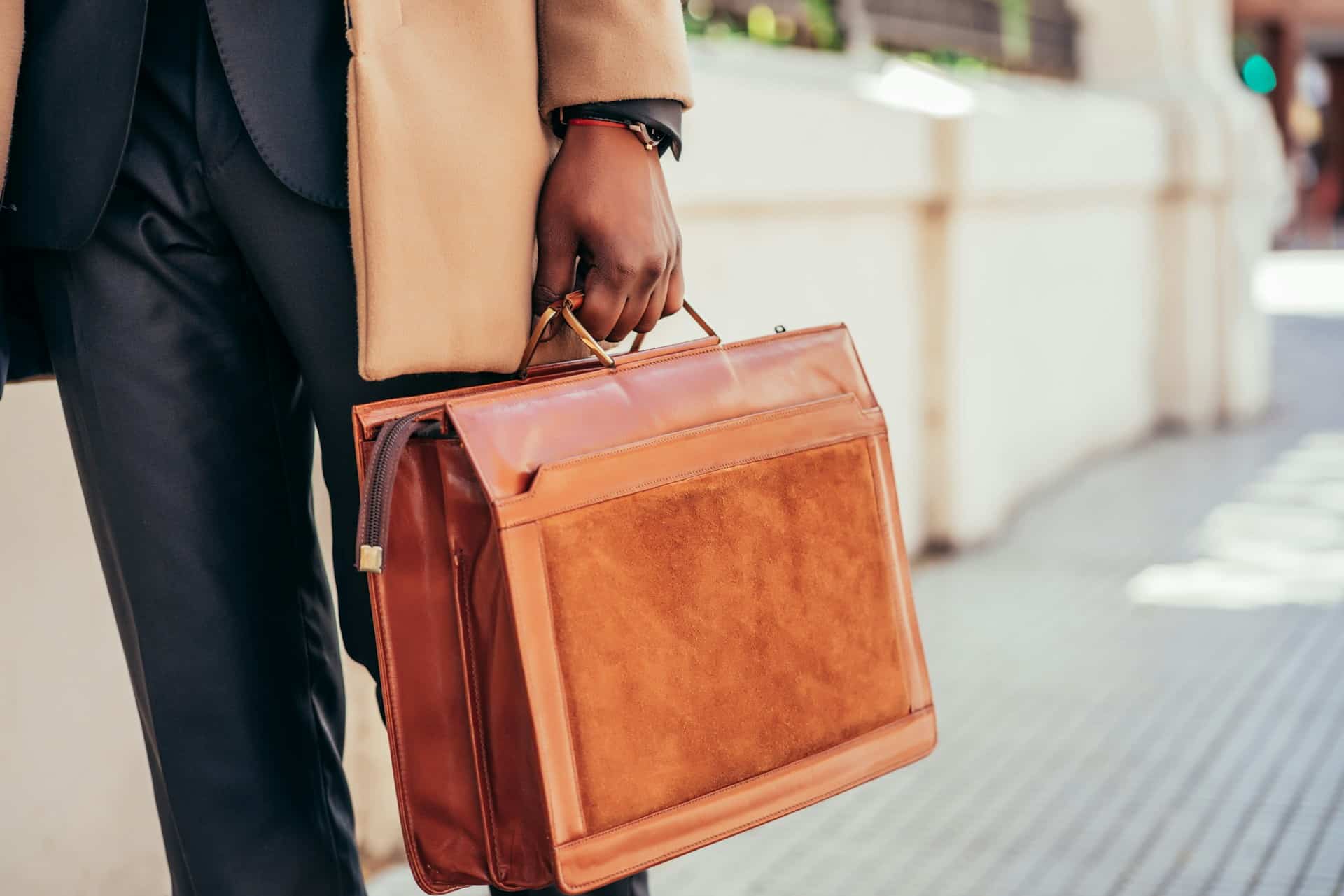 7 Benefits of Hiring a Local Family Law Attorney - Christman | Daniell ...